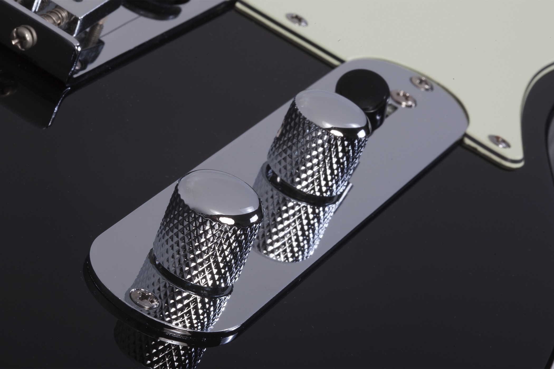 Nick Johnston Signature PT